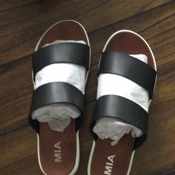 MIA | Shoes | Mia Sandals | Poshmark